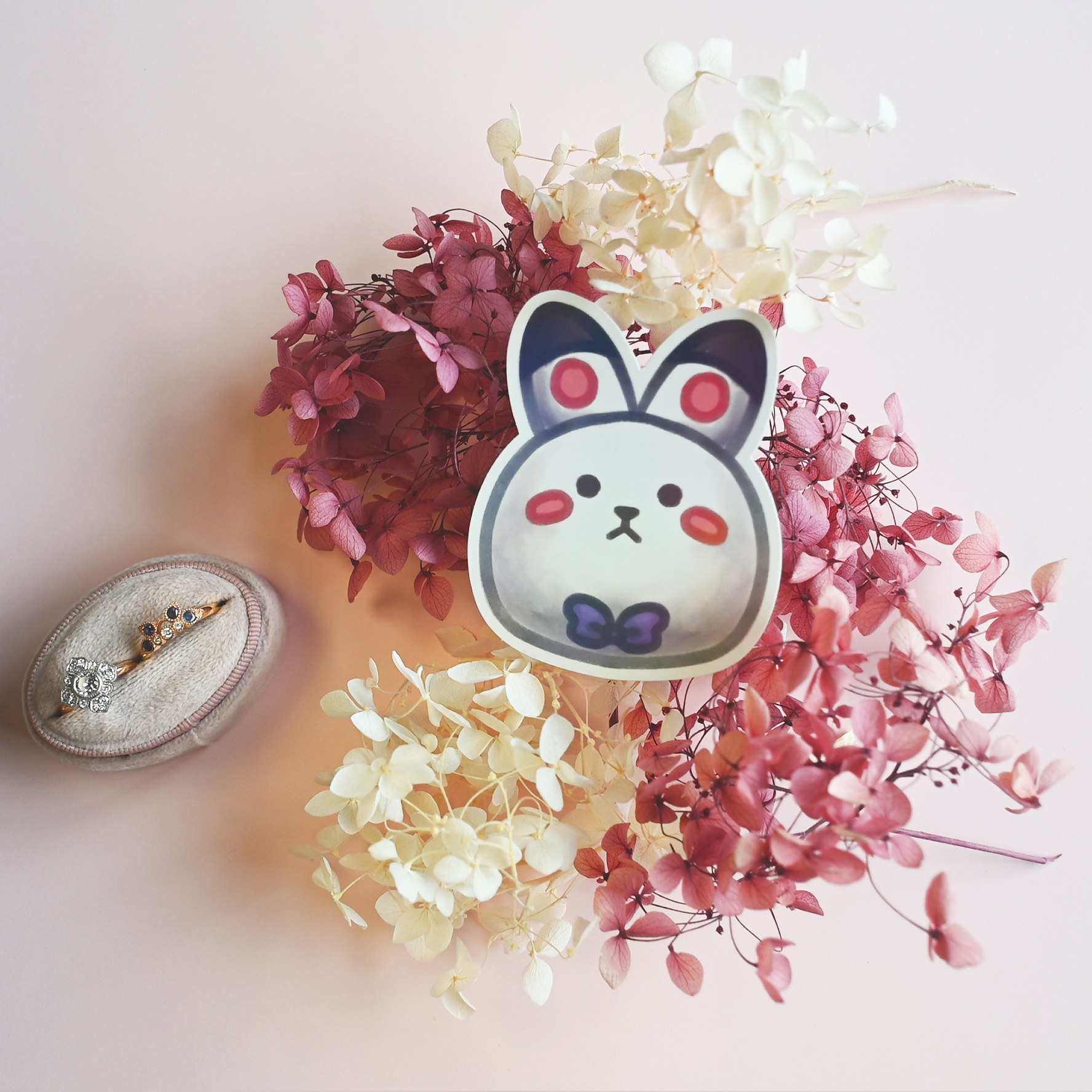 Snowy Bunny Vinyl Sticker – Soe & Soe